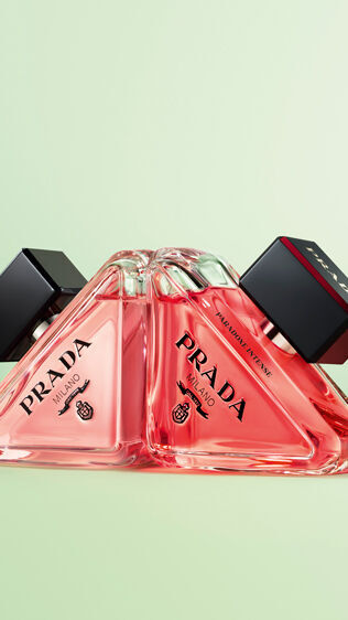 Discover Paradoxe Intense | Prada Beauty Official site